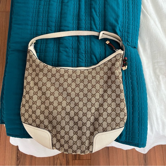 Gucci | Bags | Authentic Gucci Purse | Poshmark
